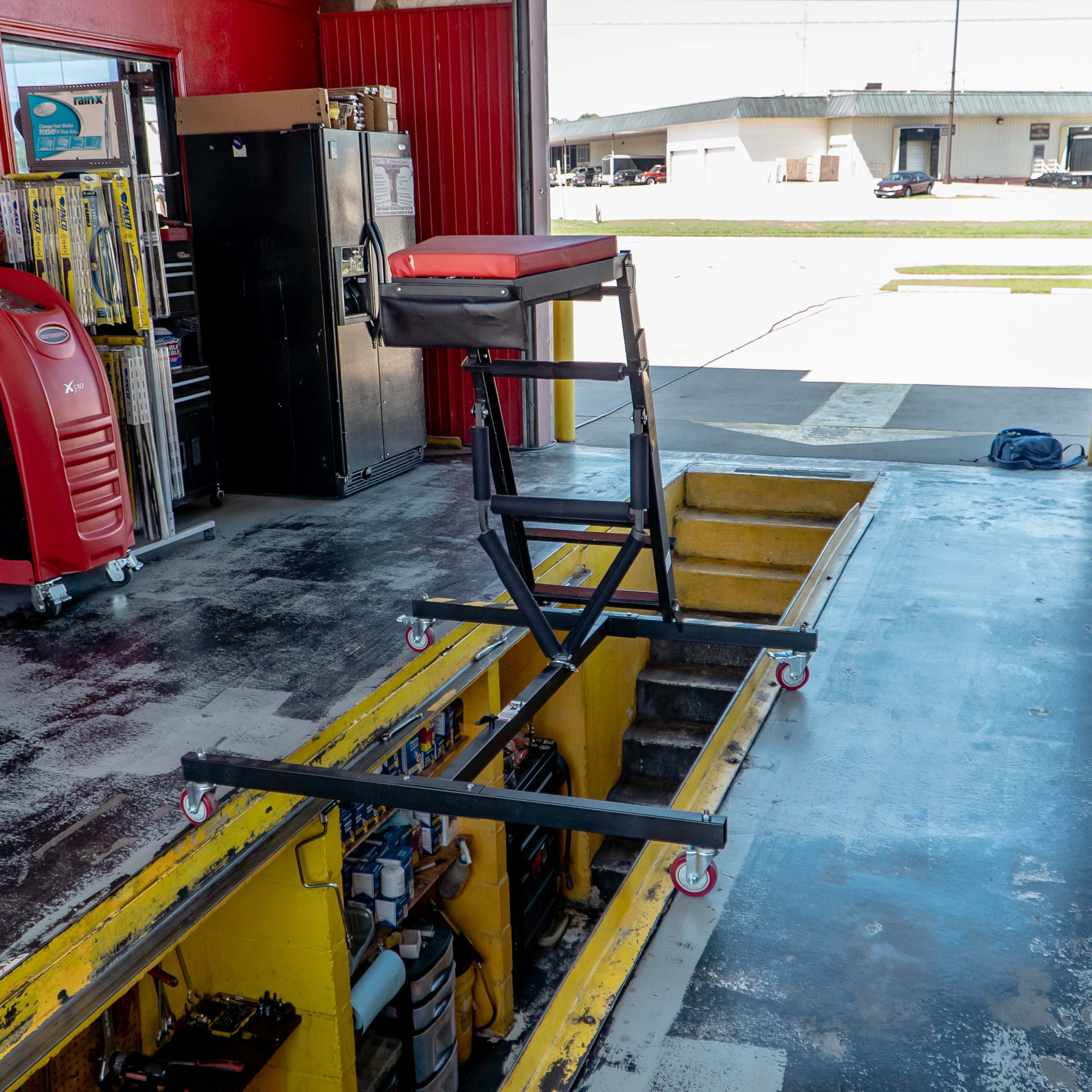 Original Traxion Oil Change NXT Topside Creeper | TraXion Engineered ...